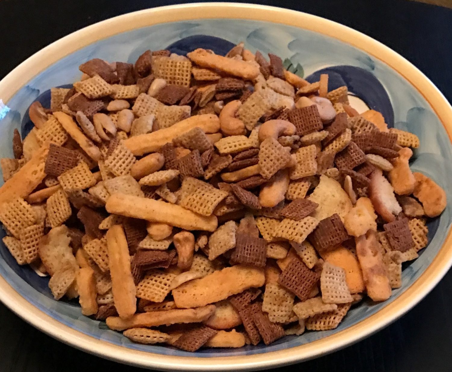 Chedz Snacks | Chedz Chex Mix – Courtesy of Susan Hall